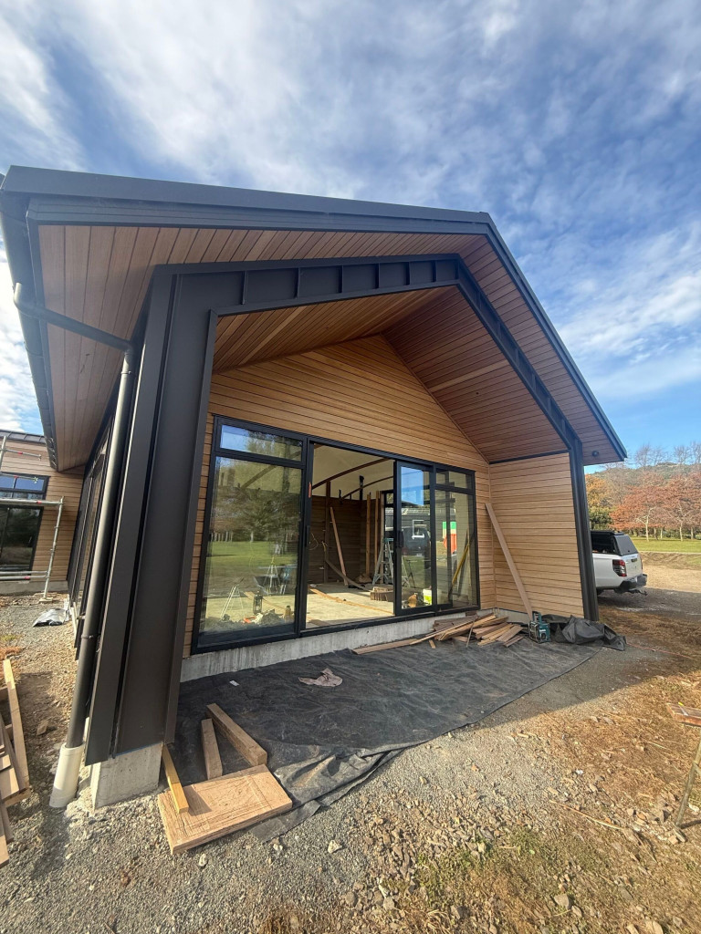 New Roofer of the Year - Matt Williams » COLORSTEEL®